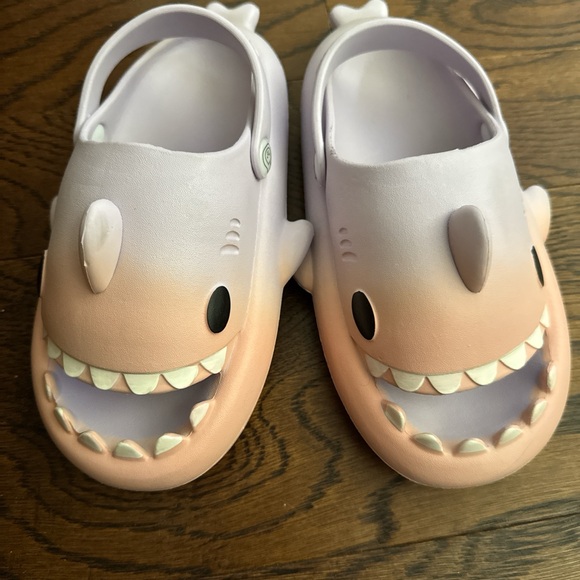 Shoes | Shark Design Kids Clogs In Pink And Purple Size 45 | Poshmark